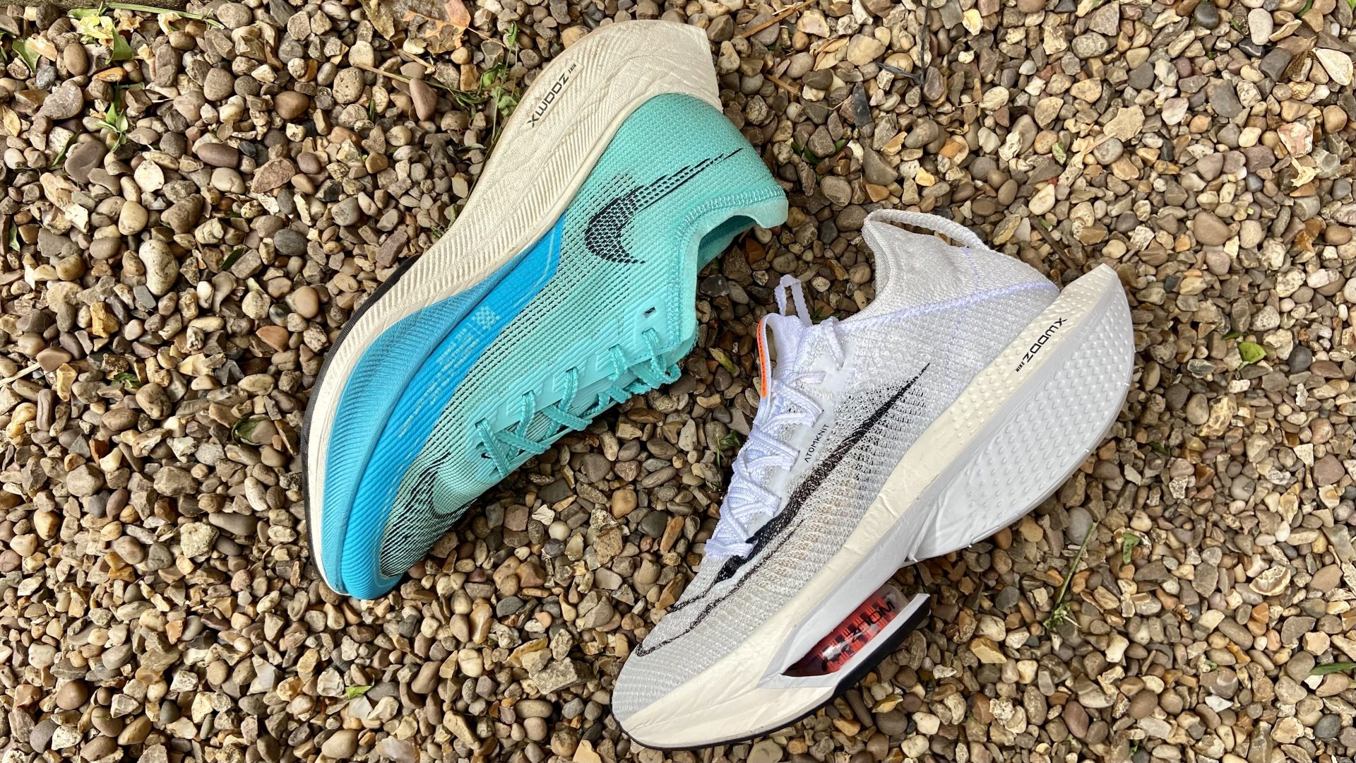 So sánh Nike Vaporfly Next% 2 và Nike Alphafly Next% 2 - Runningshoes.vn